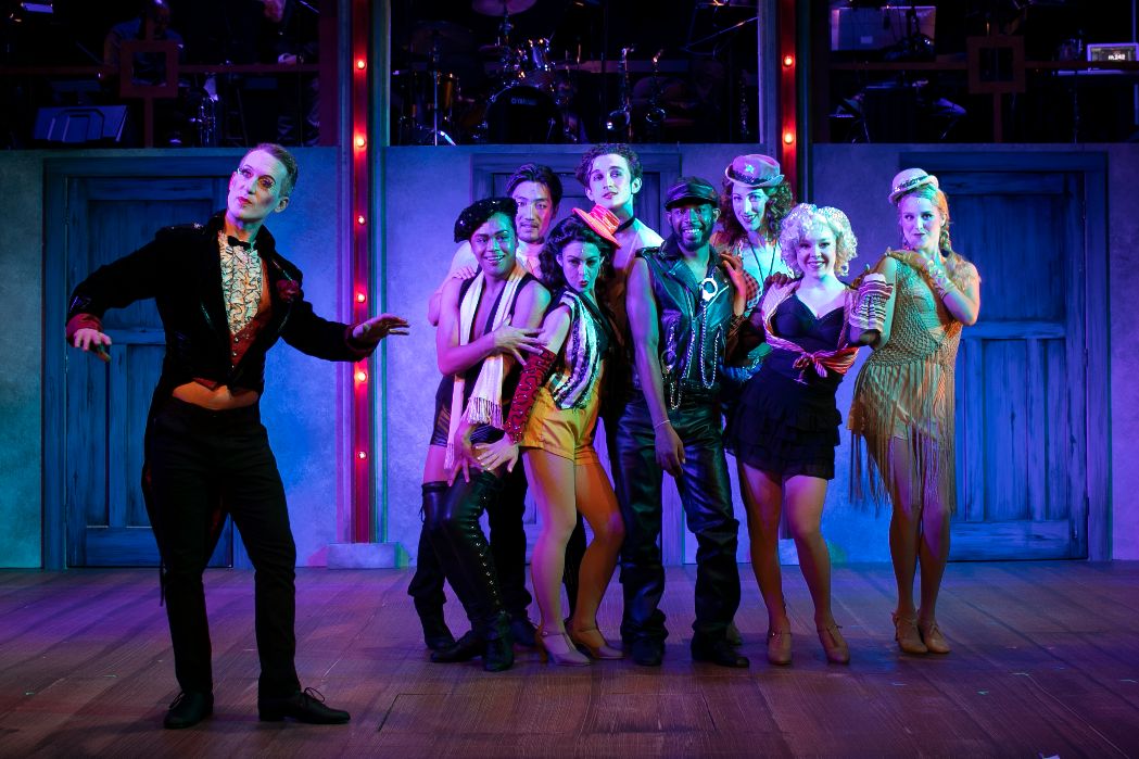 Theater Mirror – Reviewing Theater From Broadway to Beyond the Fringe!
