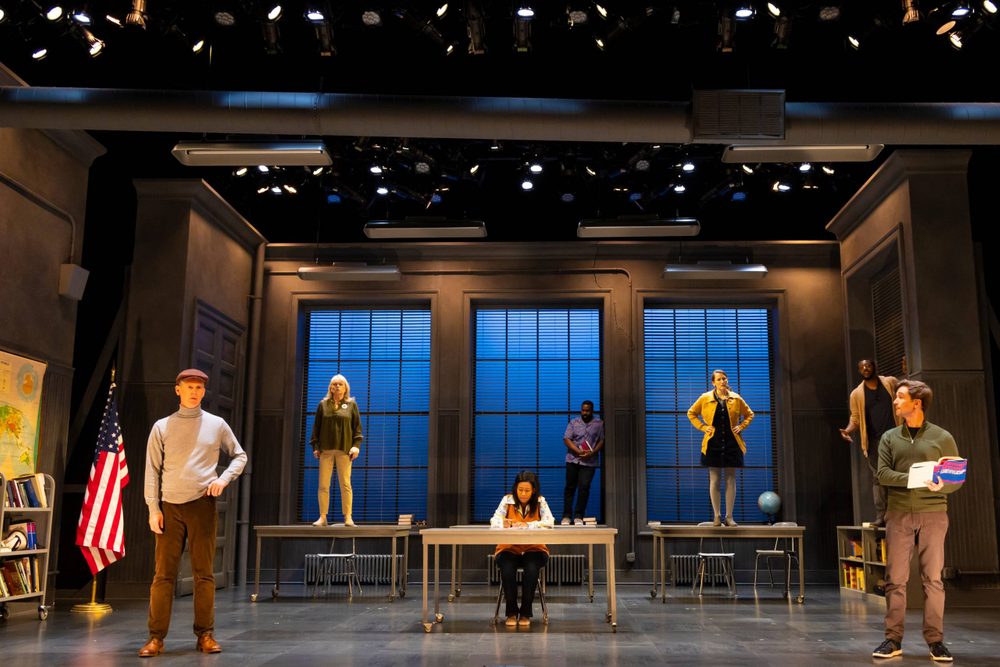 Theater Mirror – Reviewing Theater From Broadway to Beyond the Fringe!