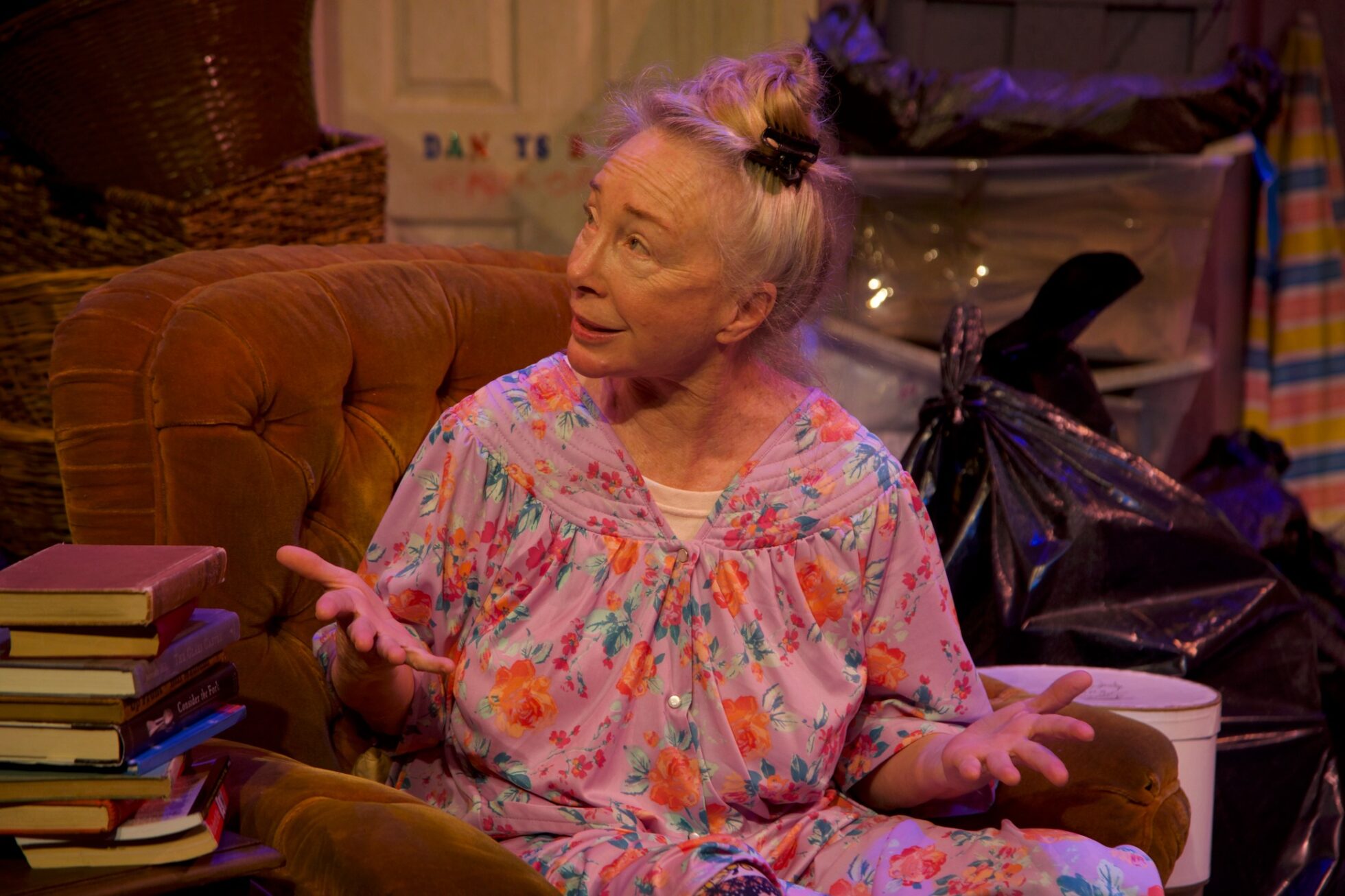 Missed Opportunities Abound in “This God Damn House” – Theater Mirror