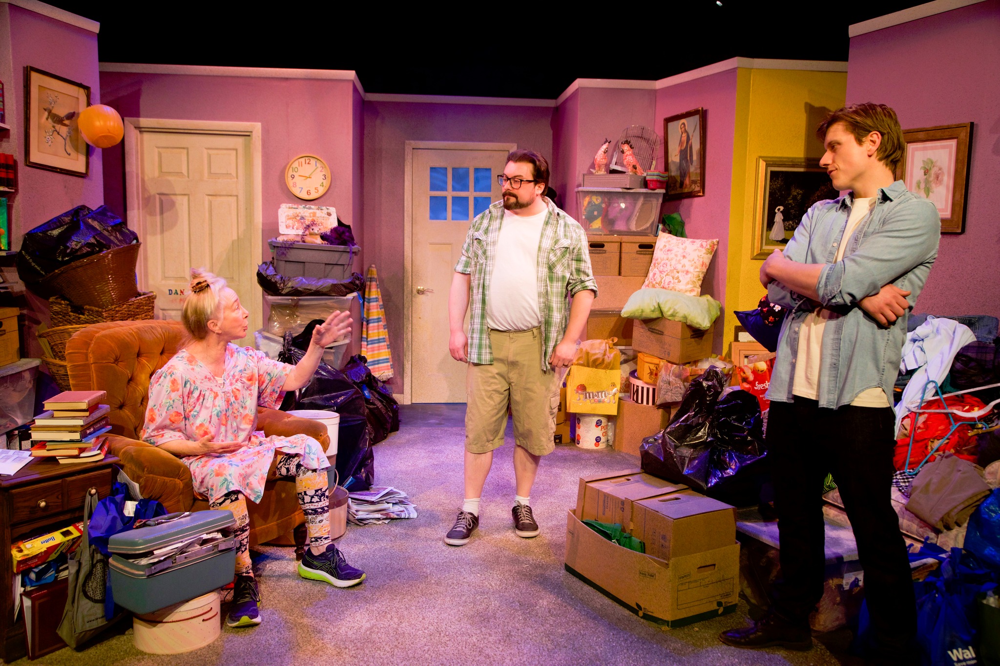 Missed Opportunities Abound in “This God Damn House” – Theater Mirror