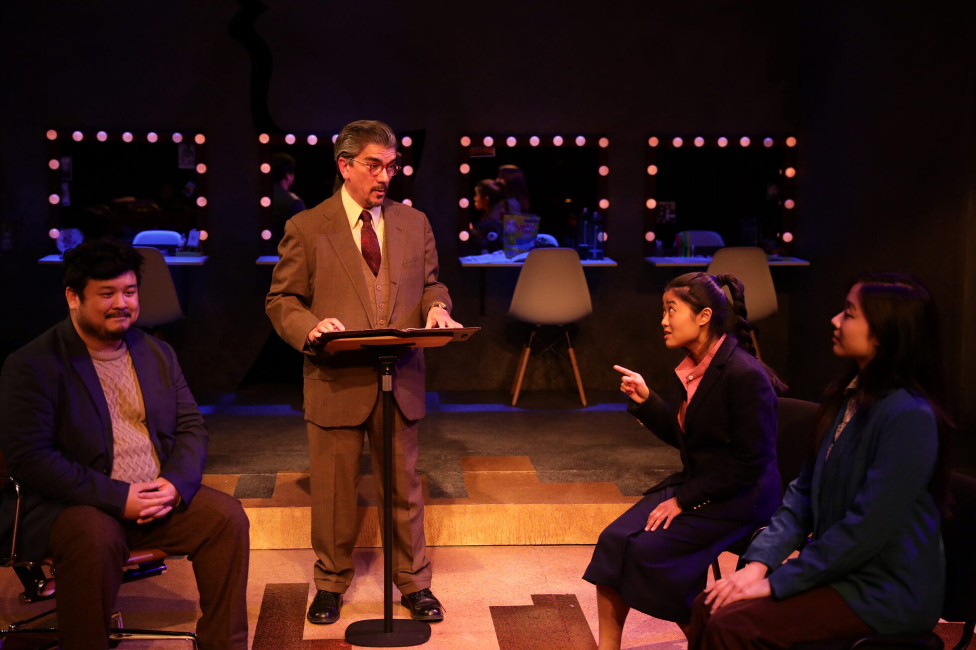 Theater Mirror - Reviewing Theater From Broadway to Beyond the Fringe!